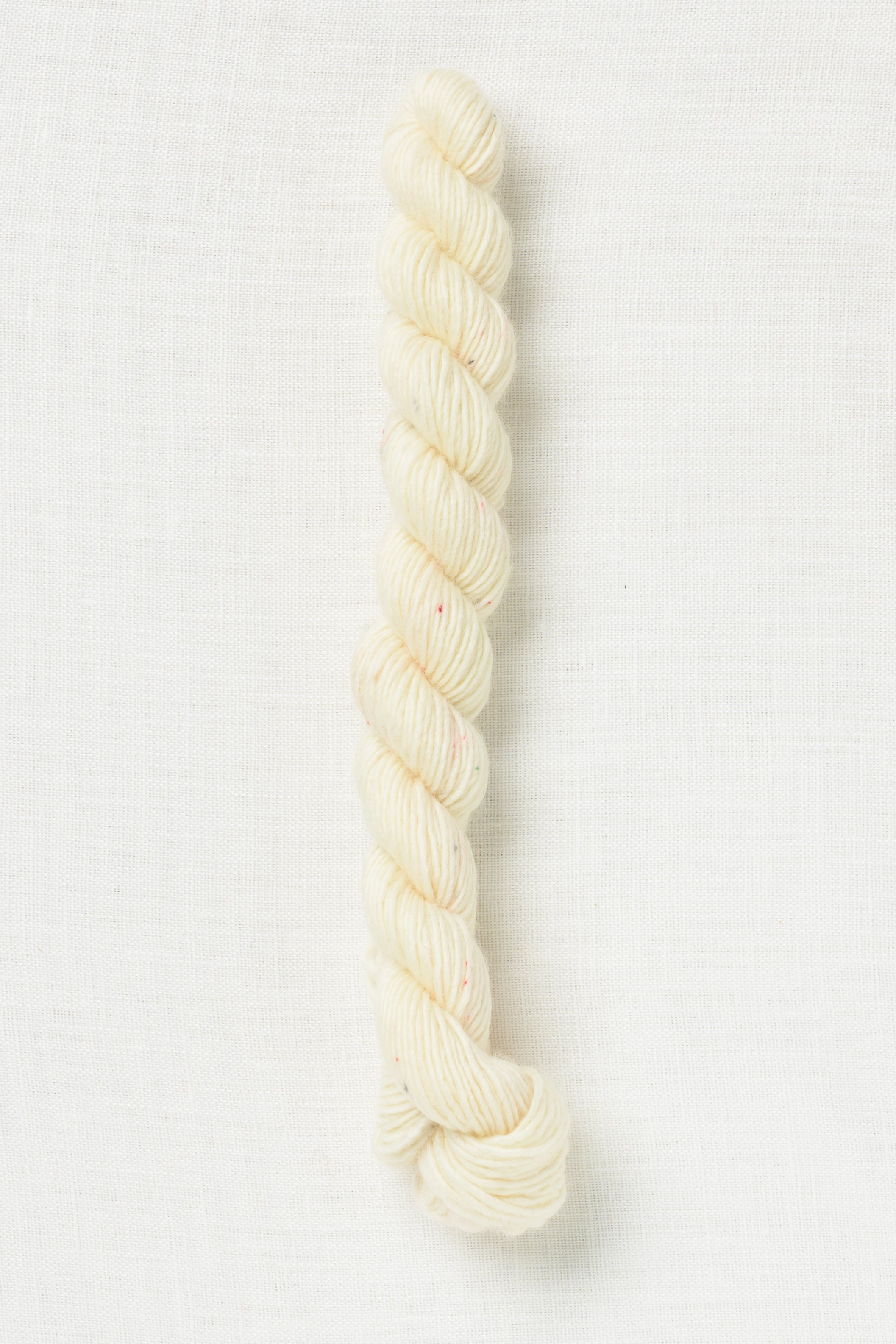 Madelinetosh Unicorn Tails Mistletoe – Wool and Company