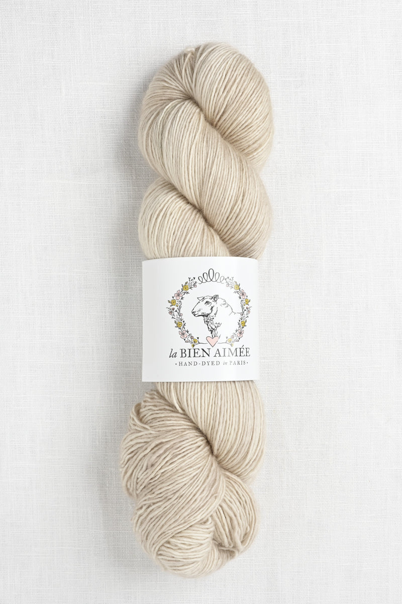 La Bien Aimee Helix Avoine – Wool and Company