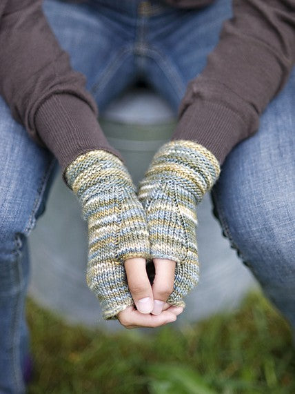 Welted Fingerless Gloves by Kit Hutchin – Wool and Company