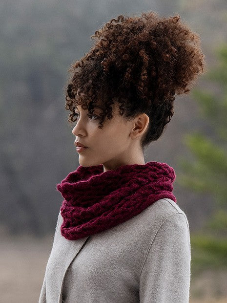 Titania Cowl by Michael Vloedman – Wool and Company