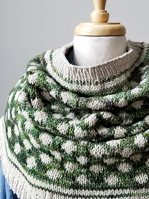 Snow Cone cowl by Plucky Knitter Design – Wool and Company