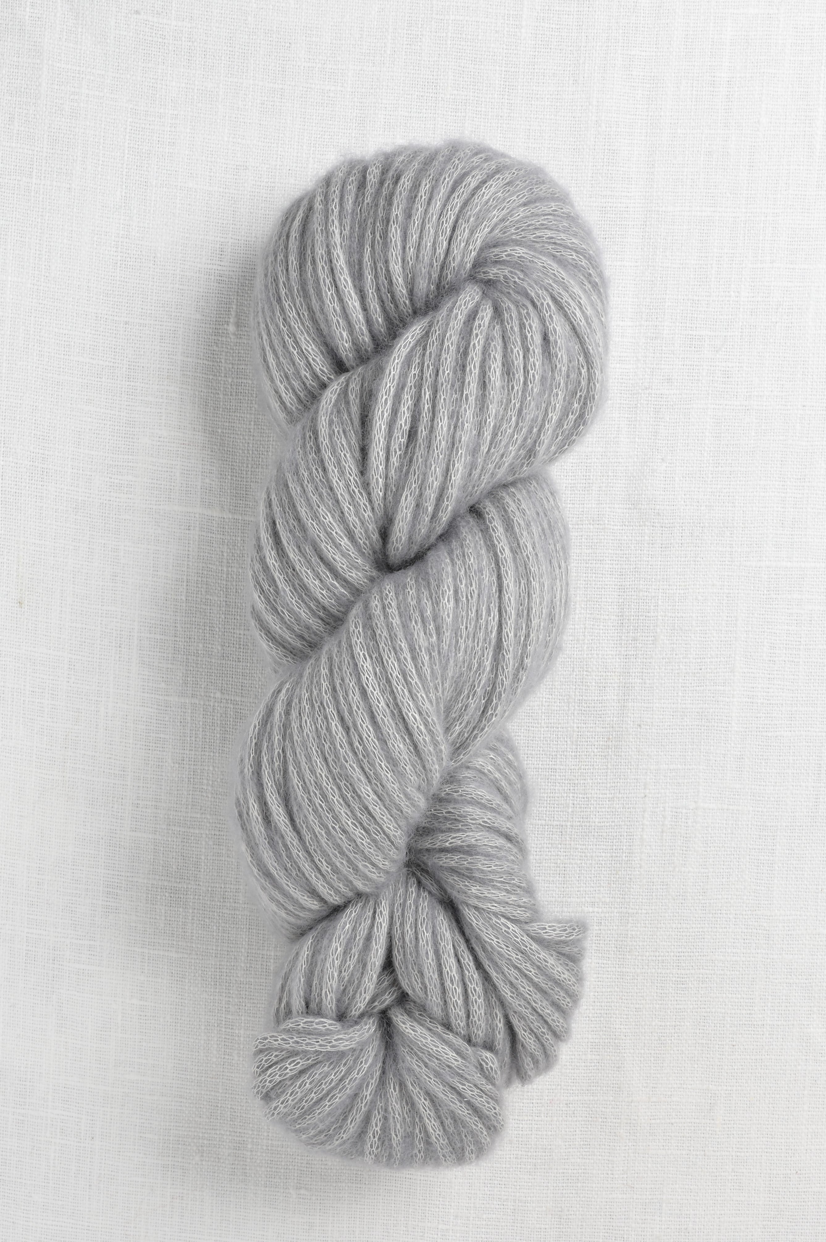 Woolfolk Luft L2 – Wool and Company