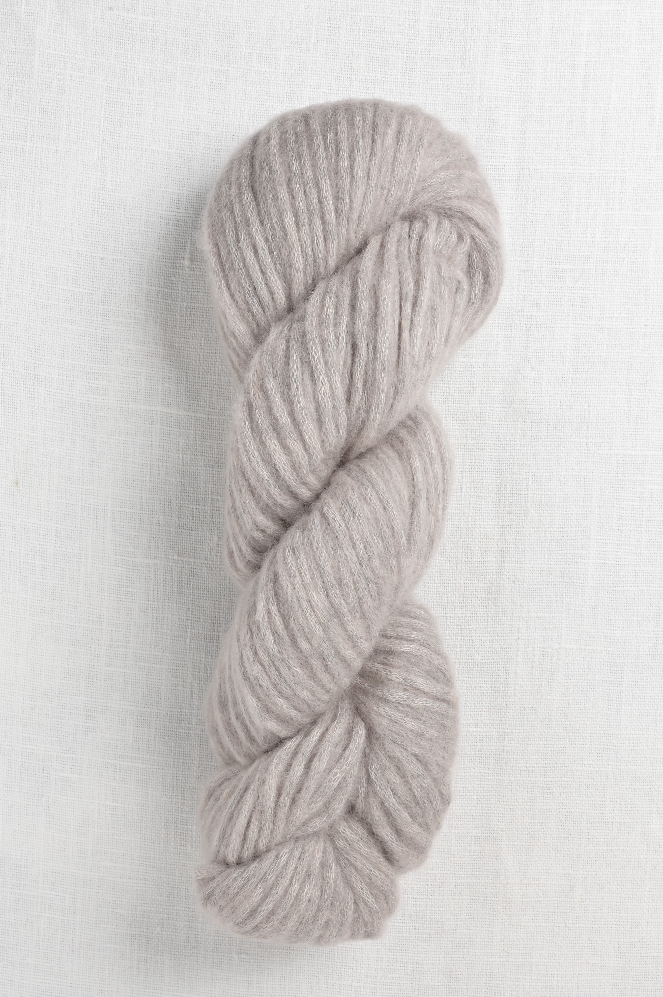 Woolfolk Luft L8 – Wool and Company