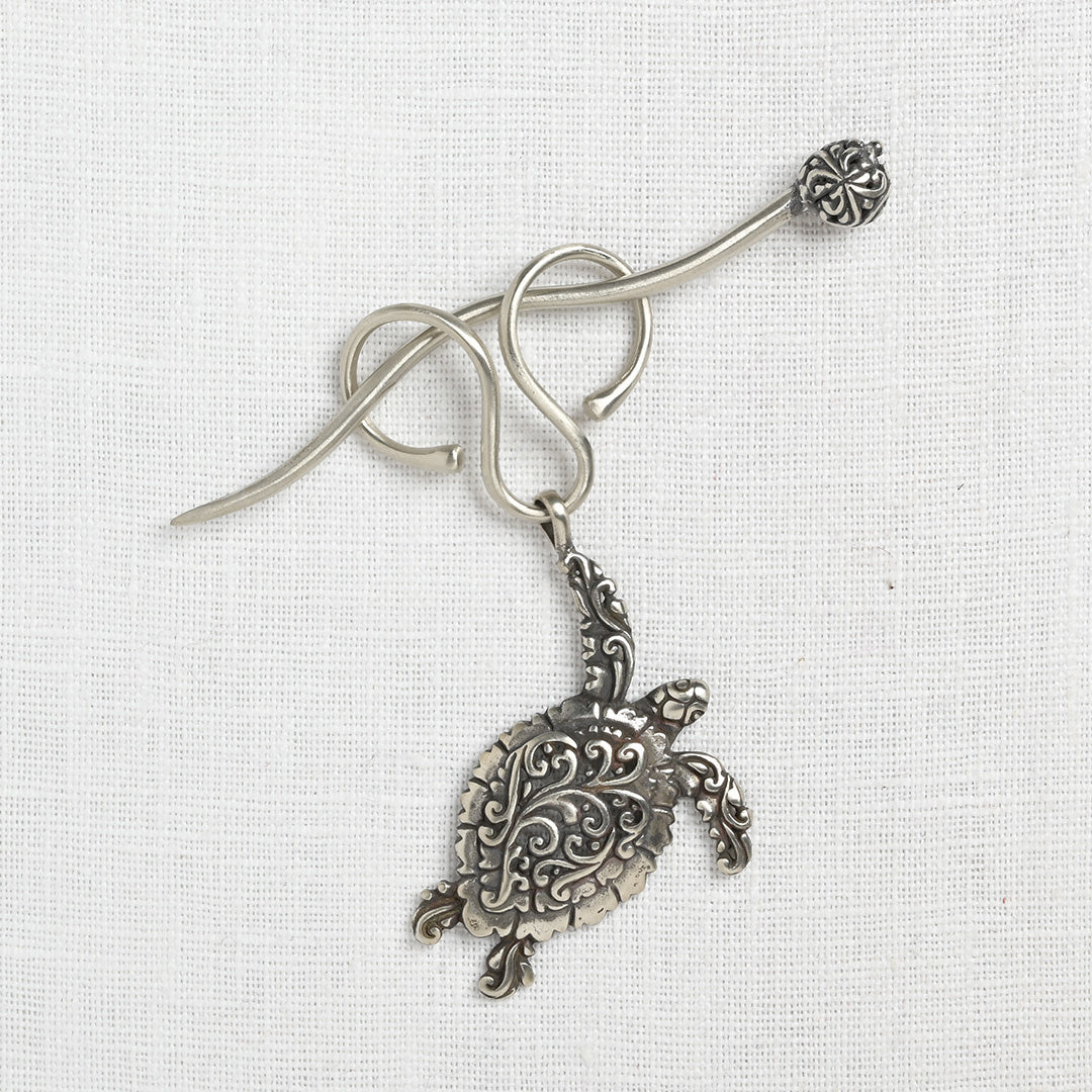 JUL Designs Sea Turtle Charm Lock Shawl Pin, White Brass – Wool and Company
